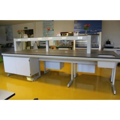 LabMakelaar Benelux B.V. - Labinsights